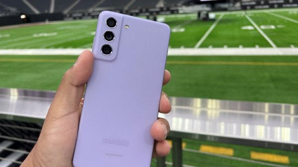 [Especial 5G] Samsung Galaxy FE21: Su competencia es interna - SuperGeek.cl