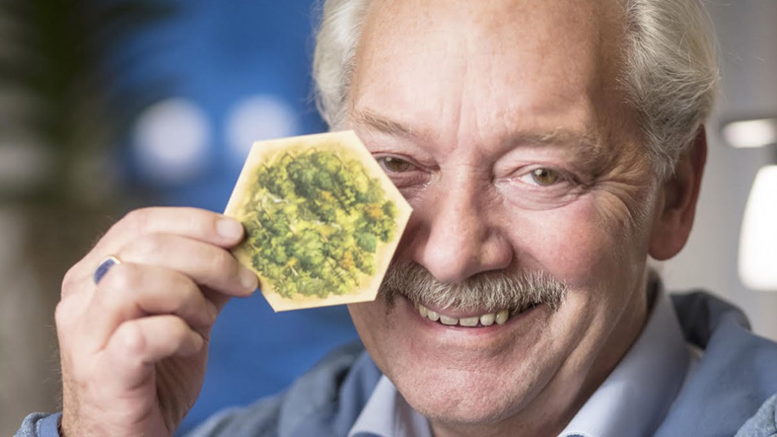 Ha muerto Klaus Teuber, el creador de "Catan" - SuperGeek.cl
